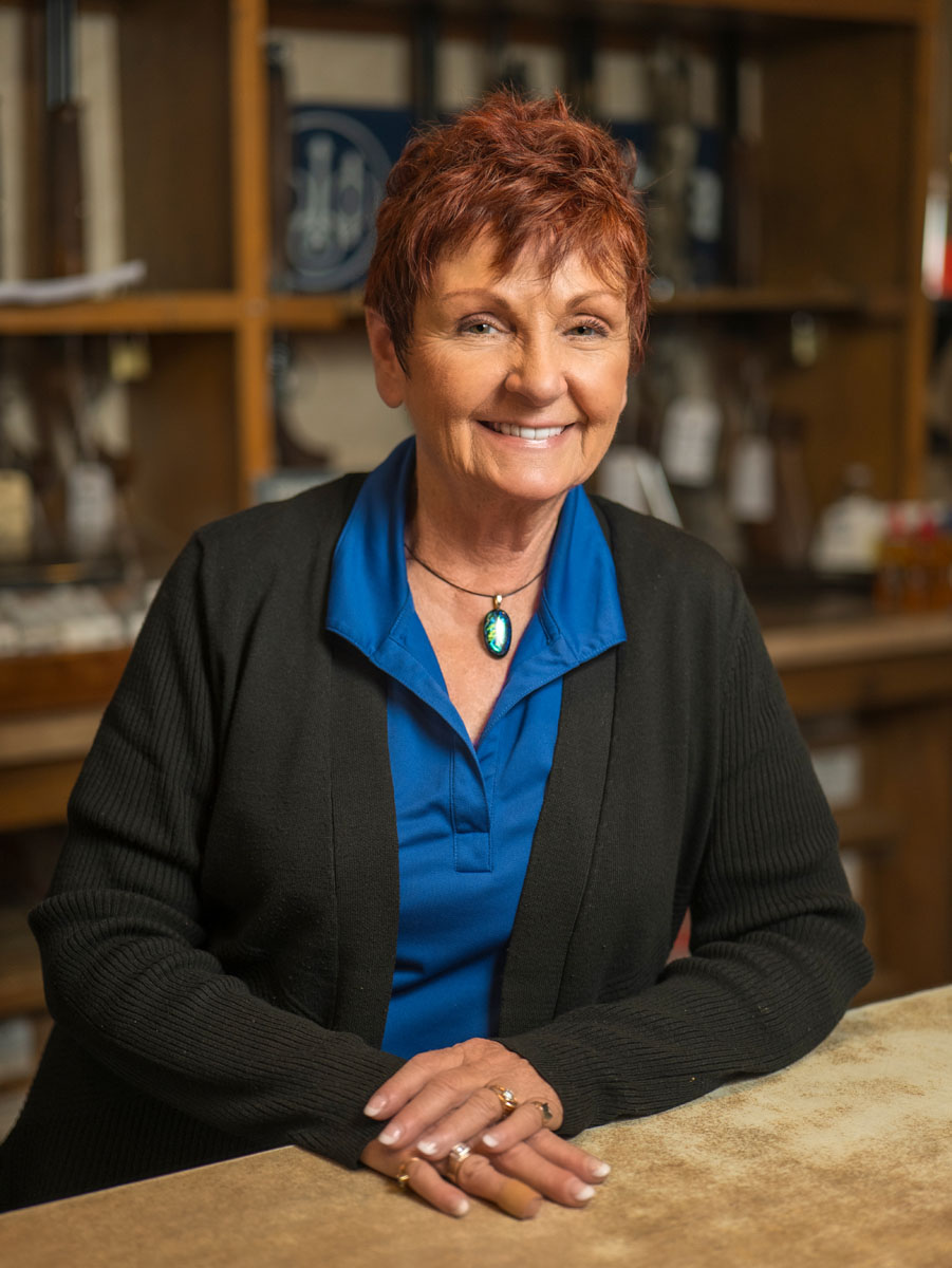 Dawn Warner - Hill 'N Dale Club